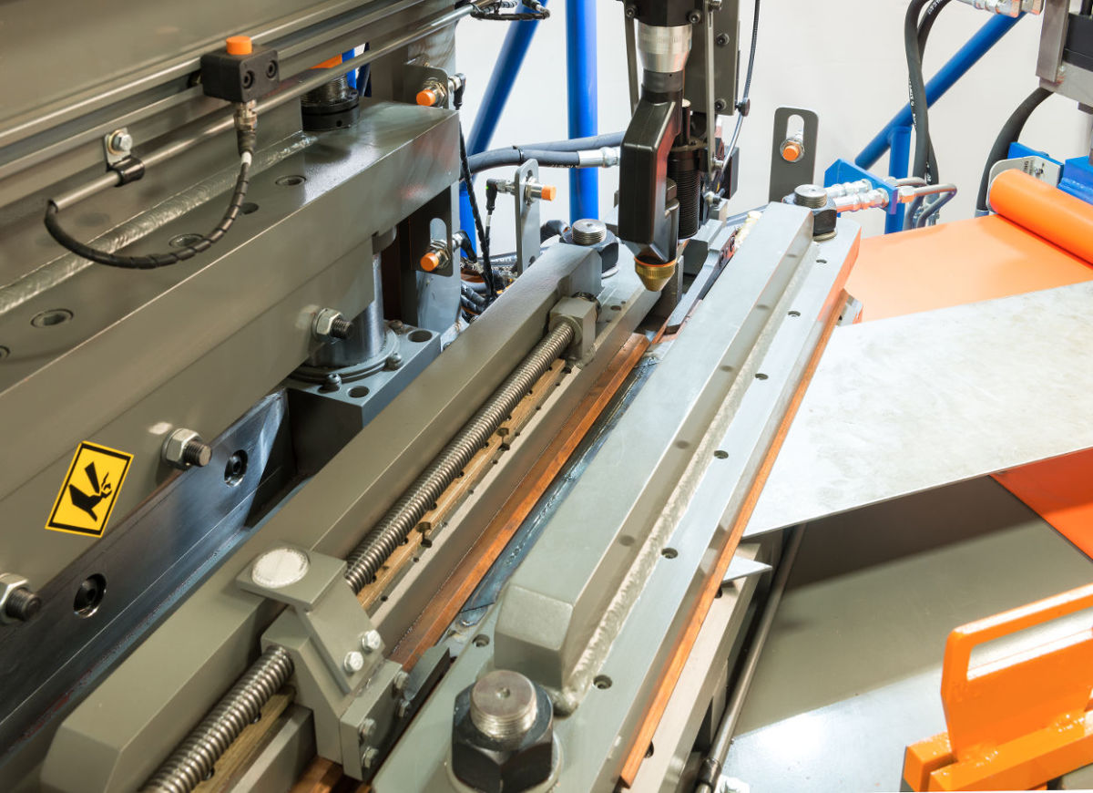 DMI Shearwelder - Guild International